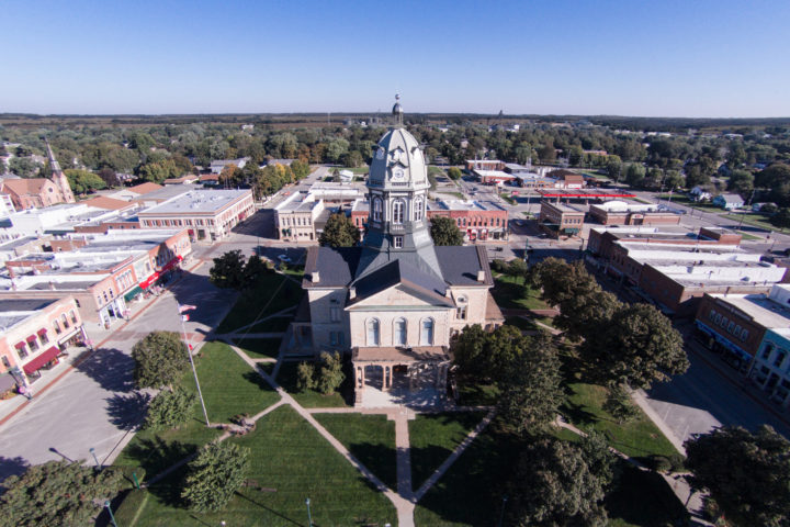 Winterset town square – Madison County, Iowa Chamber & Welcome Center